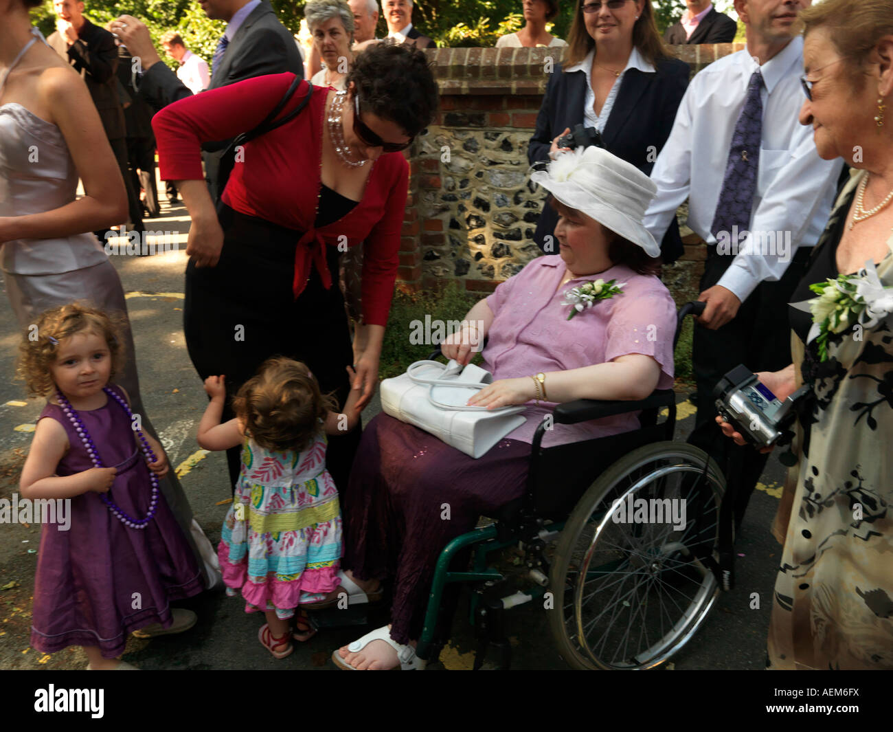 Family portrait outside church hi-res stock photography and images - Alamy