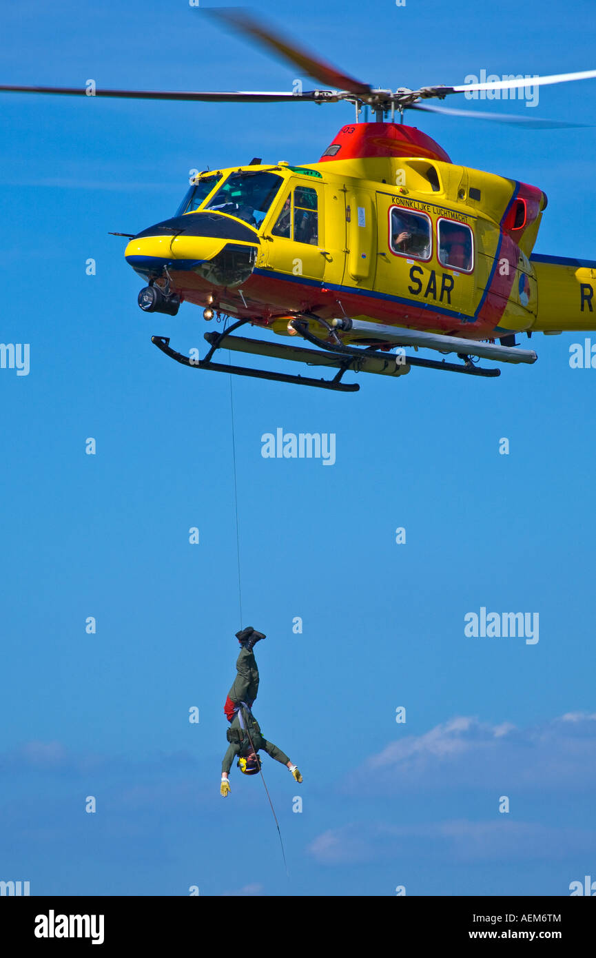 Bell helicopter rescue hi-res stock photography and images - Alamy