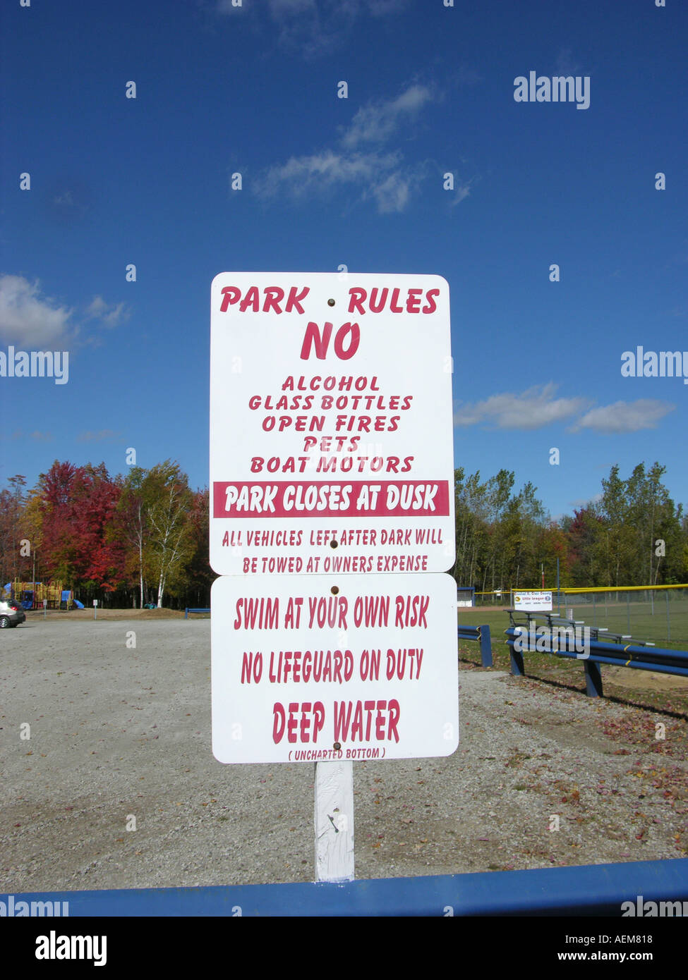 Sign explaining Park Rules Stock Photo - Alamy