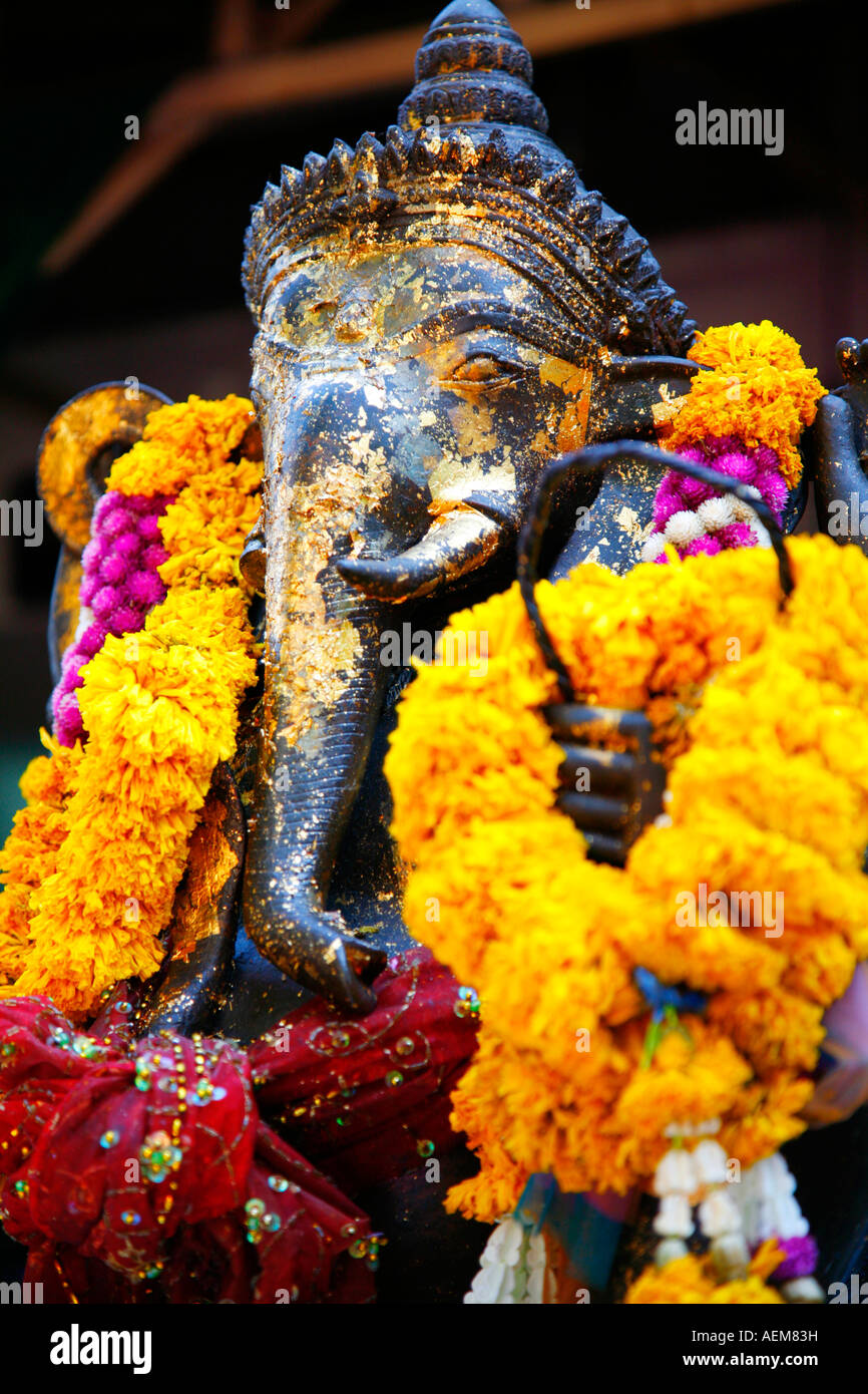 Ganesh statue and shrine, Bangkok, Thailand Stock Photo - Alamy