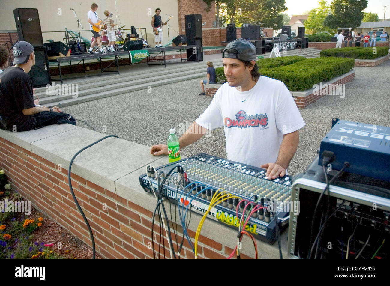 Free music festival held in public arena Stock Photo - Alamy