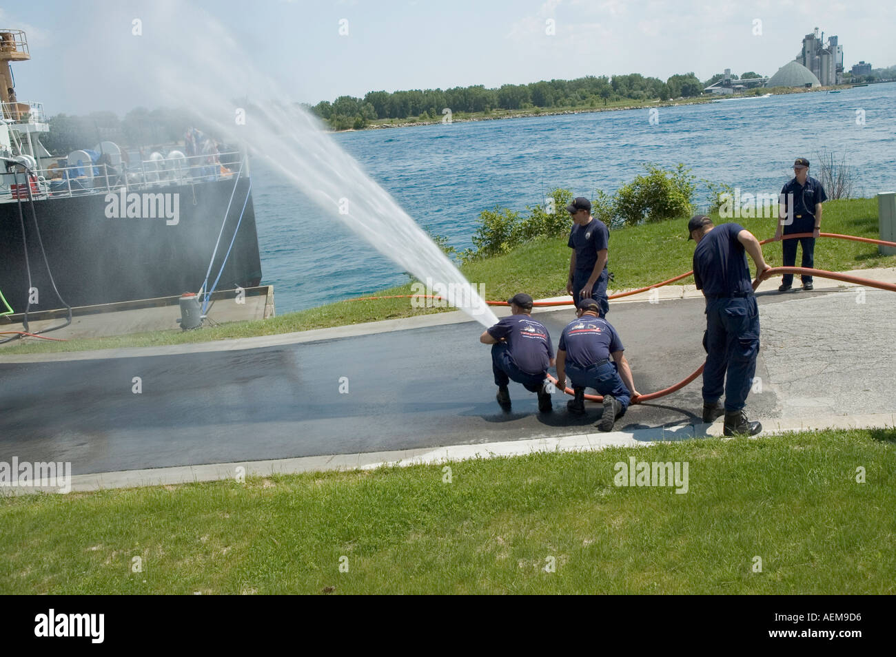 Fire fighting techniques hi-res stock photography and images - Alamy