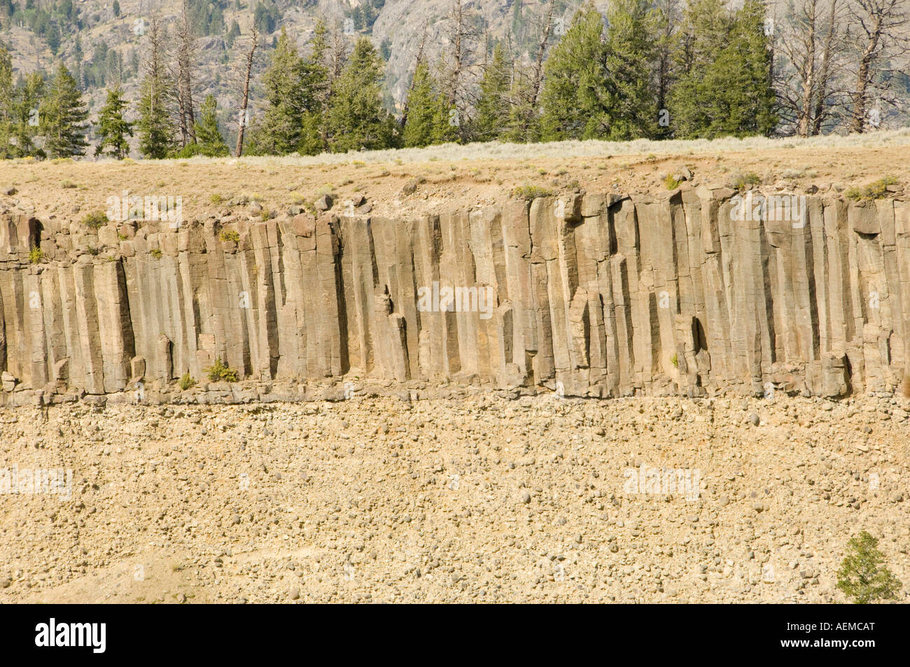 Interesting pilers formed by a thin layer of lava cooling. geological ...