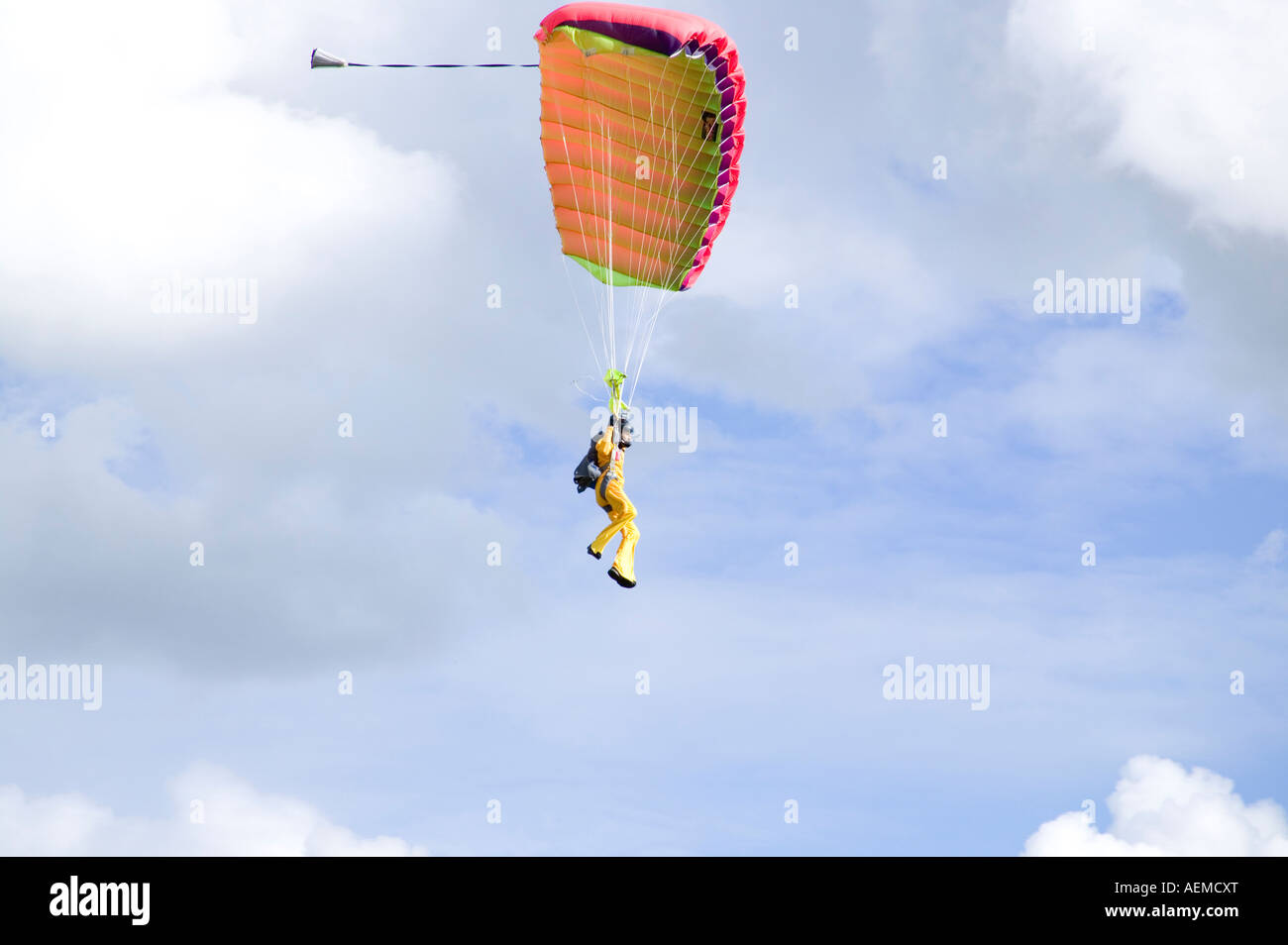 acrobatic aircraft parachutist Stock Photo - Alamy
