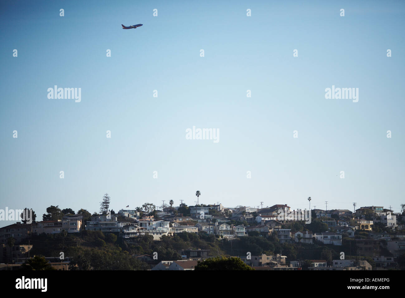 Lax airport ocean hi-res stock photography and images - Alamy