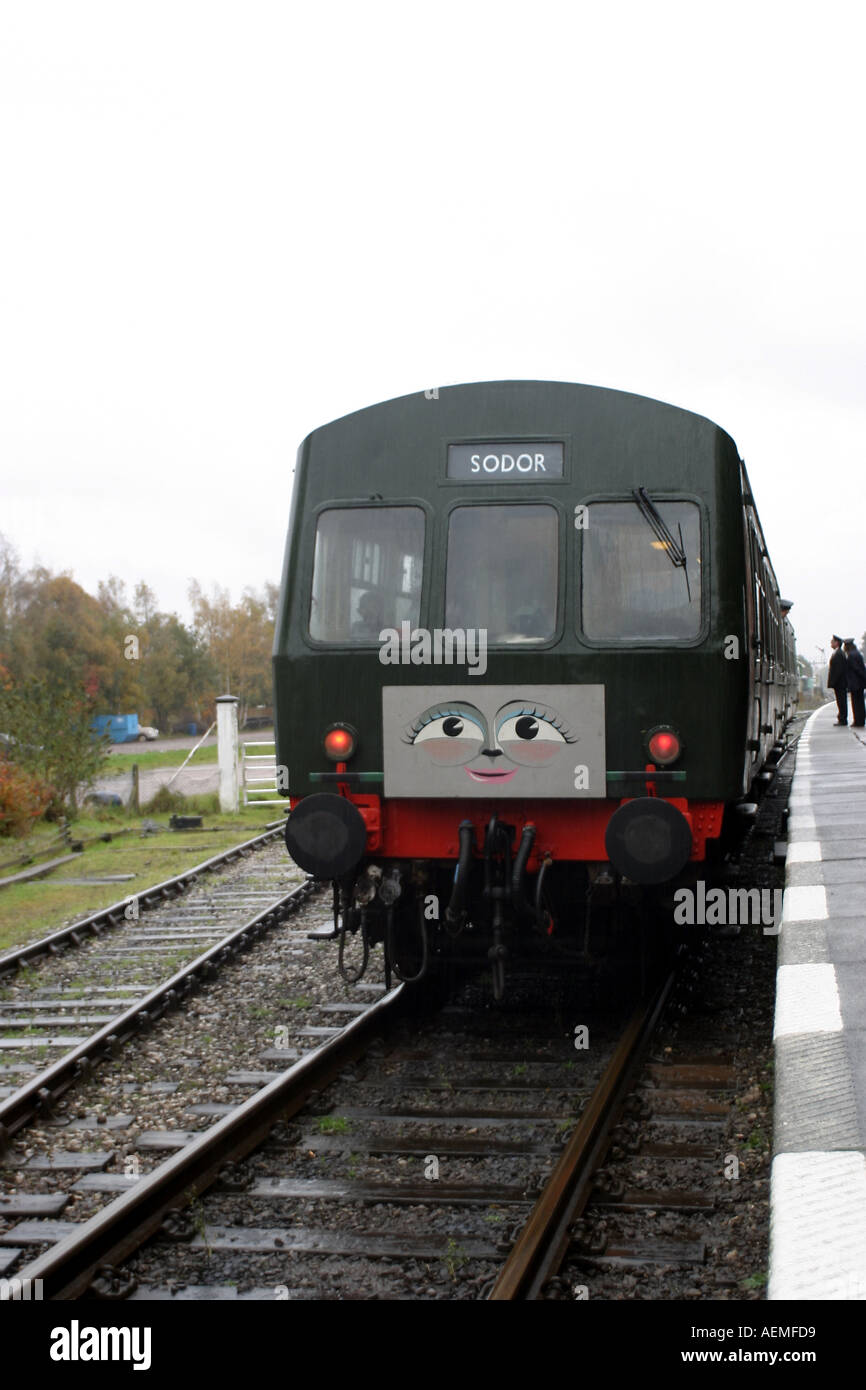 Daisy the Diesel Railcar Quorn Station on the Great Central Railway ...