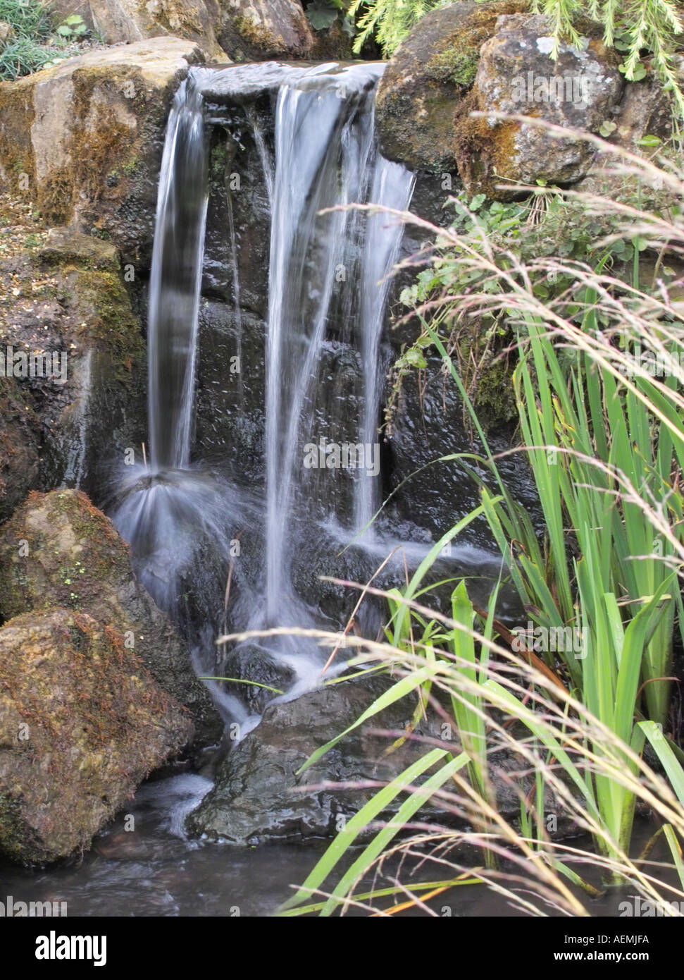 Garden Waterfall Feature High Resolution Stock Photography and Images ...