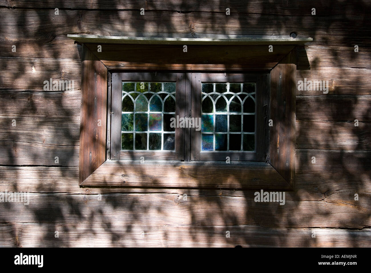 Windows in old building Stock Photo - Alamy