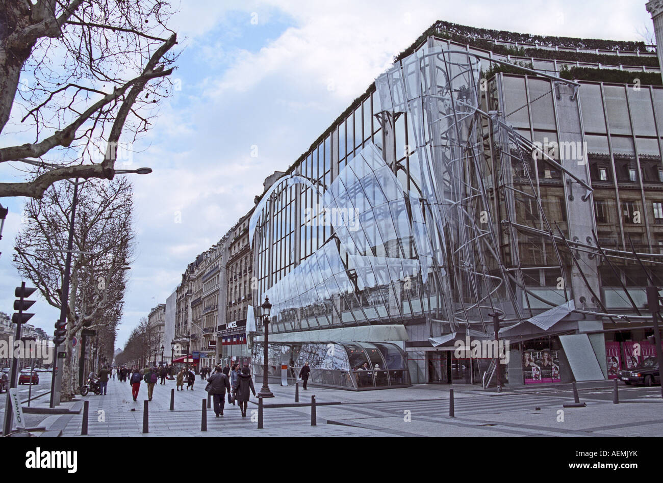 The Publicis building on the Champs Elysees street, modern avant garde glass facade, Paris ...