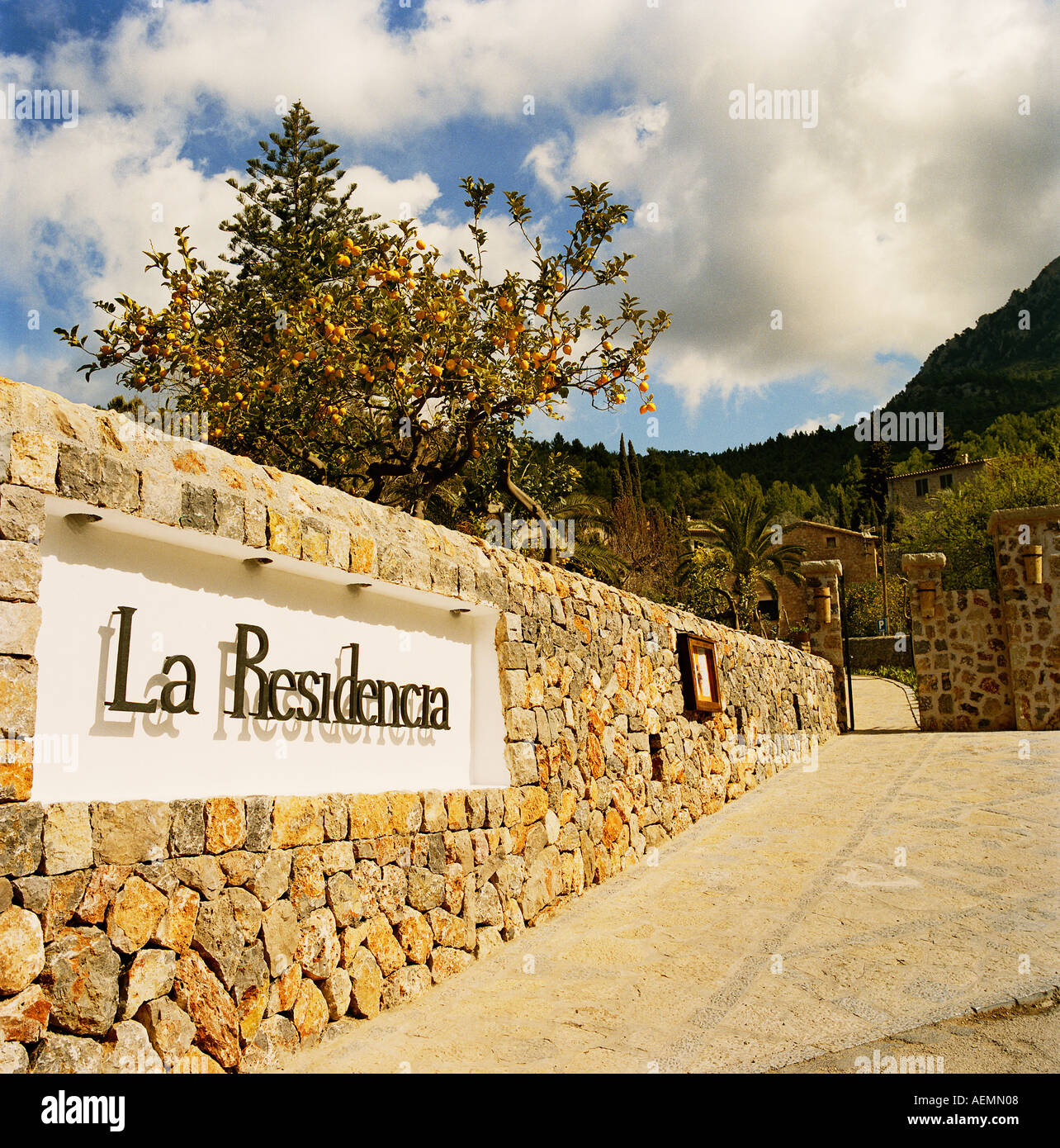 Richard Branson Hotel High Resolution Stock Photography and Images - Alamy