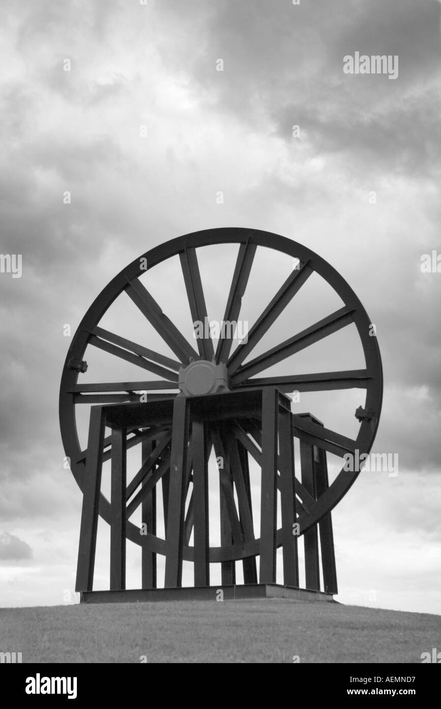 Pit head Iron Mining Wheel silhouette Skelton & Brotton By-Pass ...