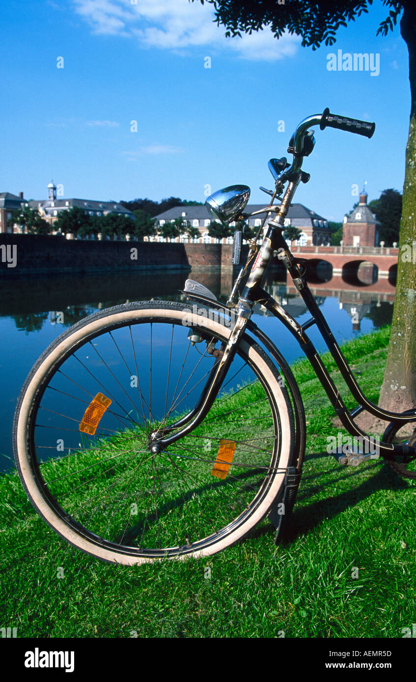 German bicycle spring tyre hi-res stock photography and images - Alamy