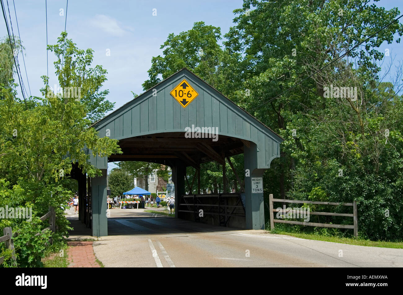 Covered Bridge / Long Grove, Illinois, USA Stock Photo - Alamy