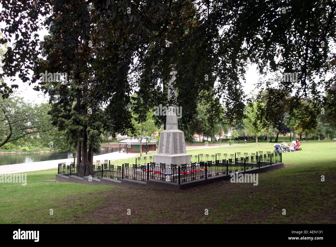 The War Memorial in Arnot Park which is in the Grounds of the Gedling ...