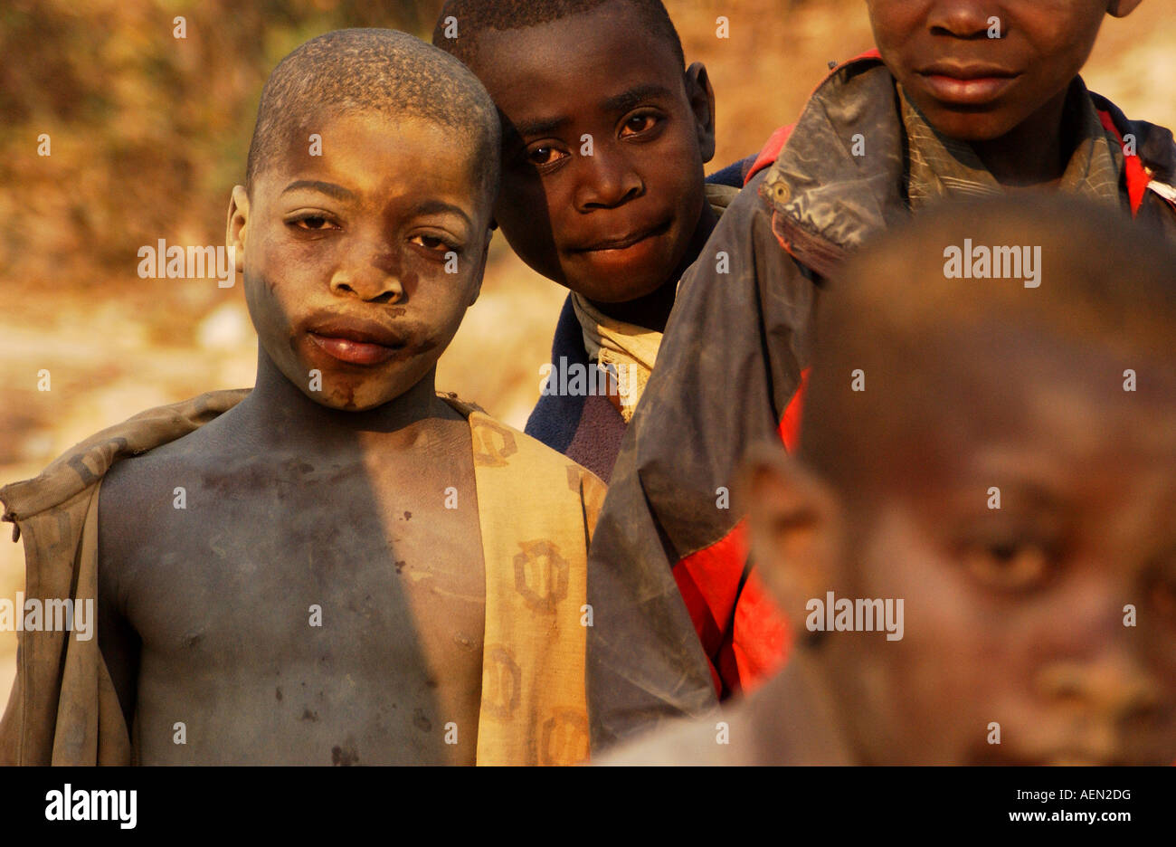 Congo children mine hi-res stock photography and images - Alamy