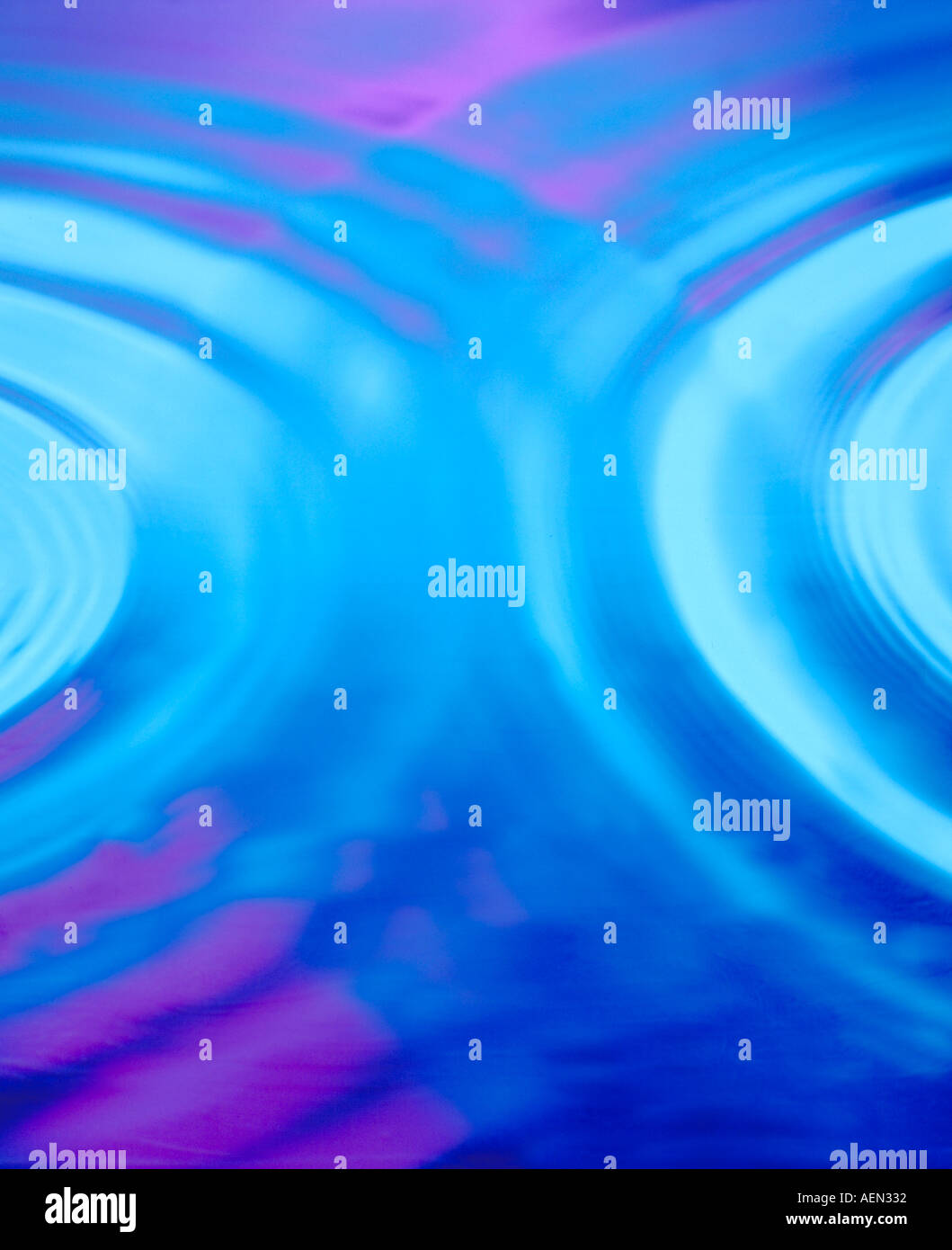 Converging earth hi-res stock photography and images - Alamy