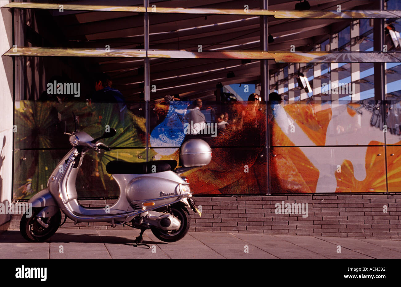 Bar in federation square melbourne hi-res stock photography and images ...