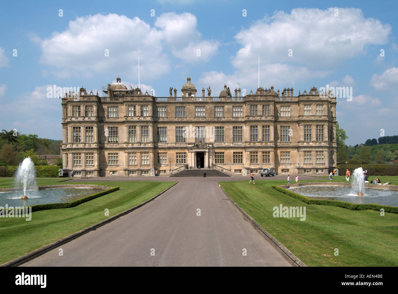 Longleat stately home drive and fountains open to visitors owned by ...