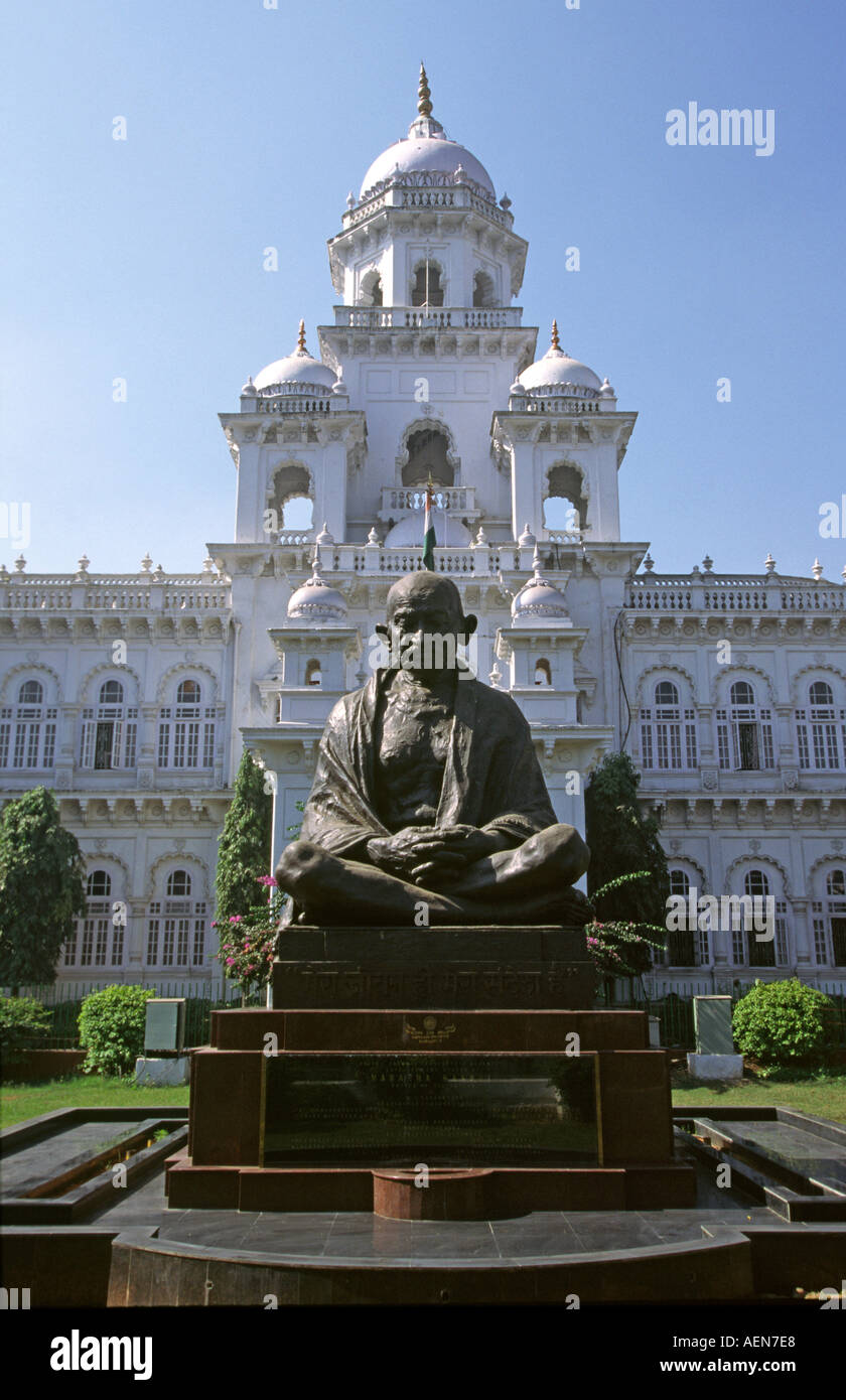Statue of unity india hi-res stock photography and images - Alamy