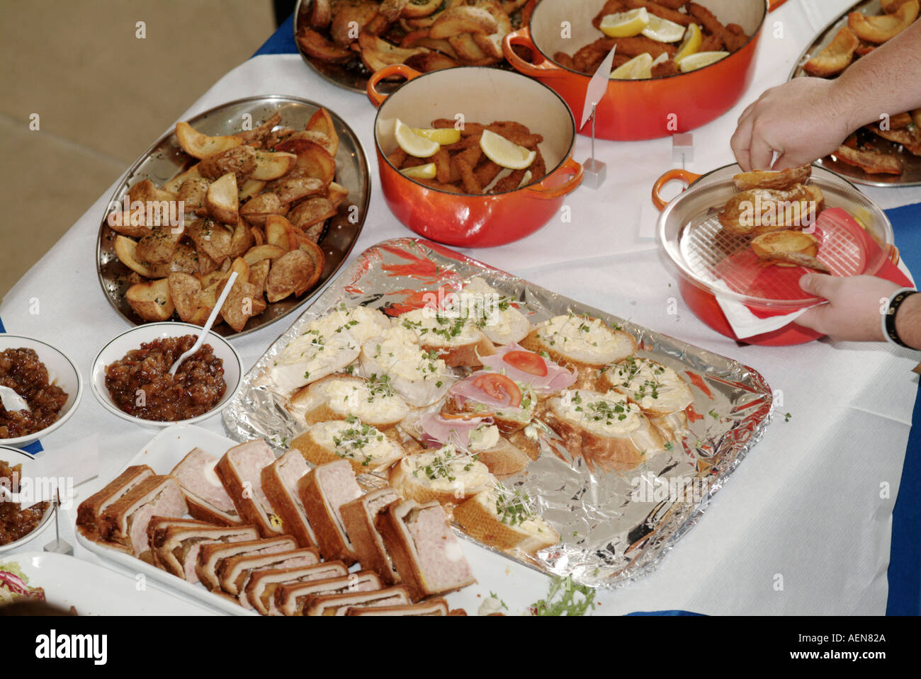 food finger plate buffet Stock Photo - Alamy