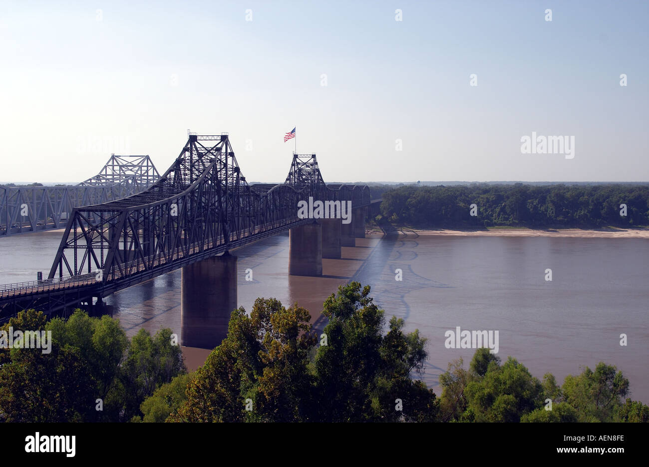 Mississippi River bridge Vicksburg MS Stock Photo - Alamy