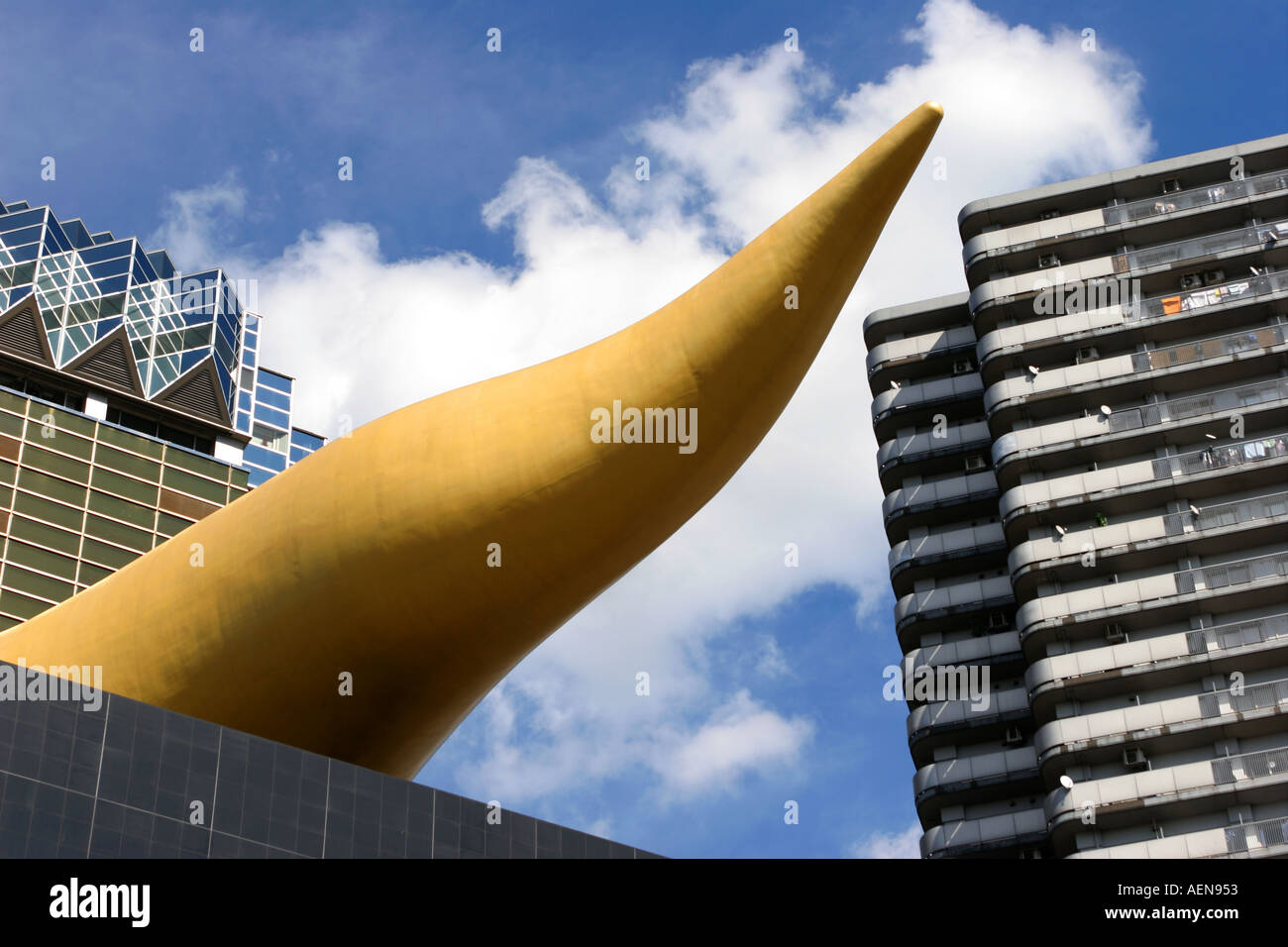 Golden Flame Asahi Beer Building Asakusa Tokyo Japan Stock Photo - Alamy