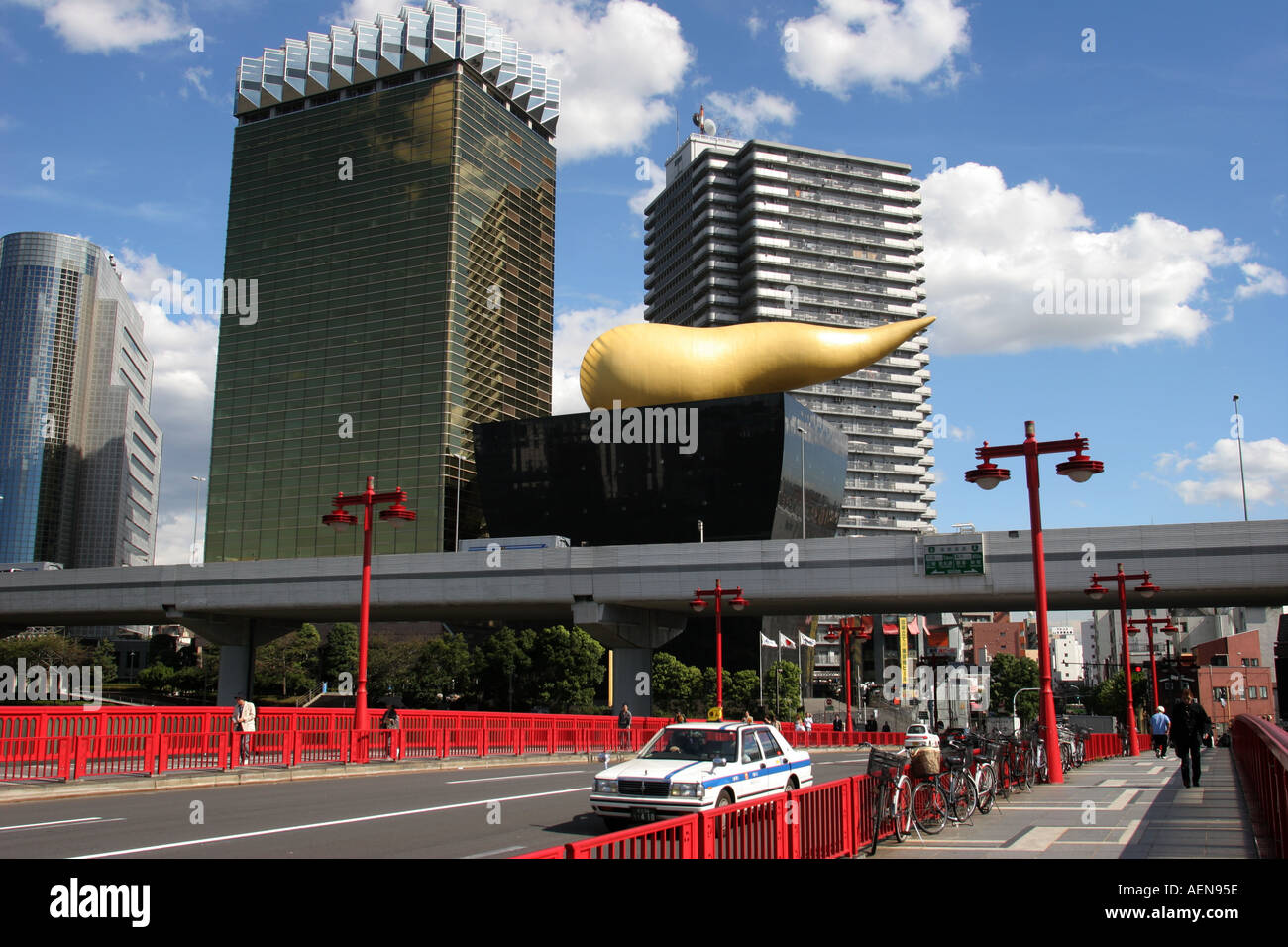 Golden Flame Asahi Beer Building Asakusa Tokyo Japan Stock Photo - Alamy