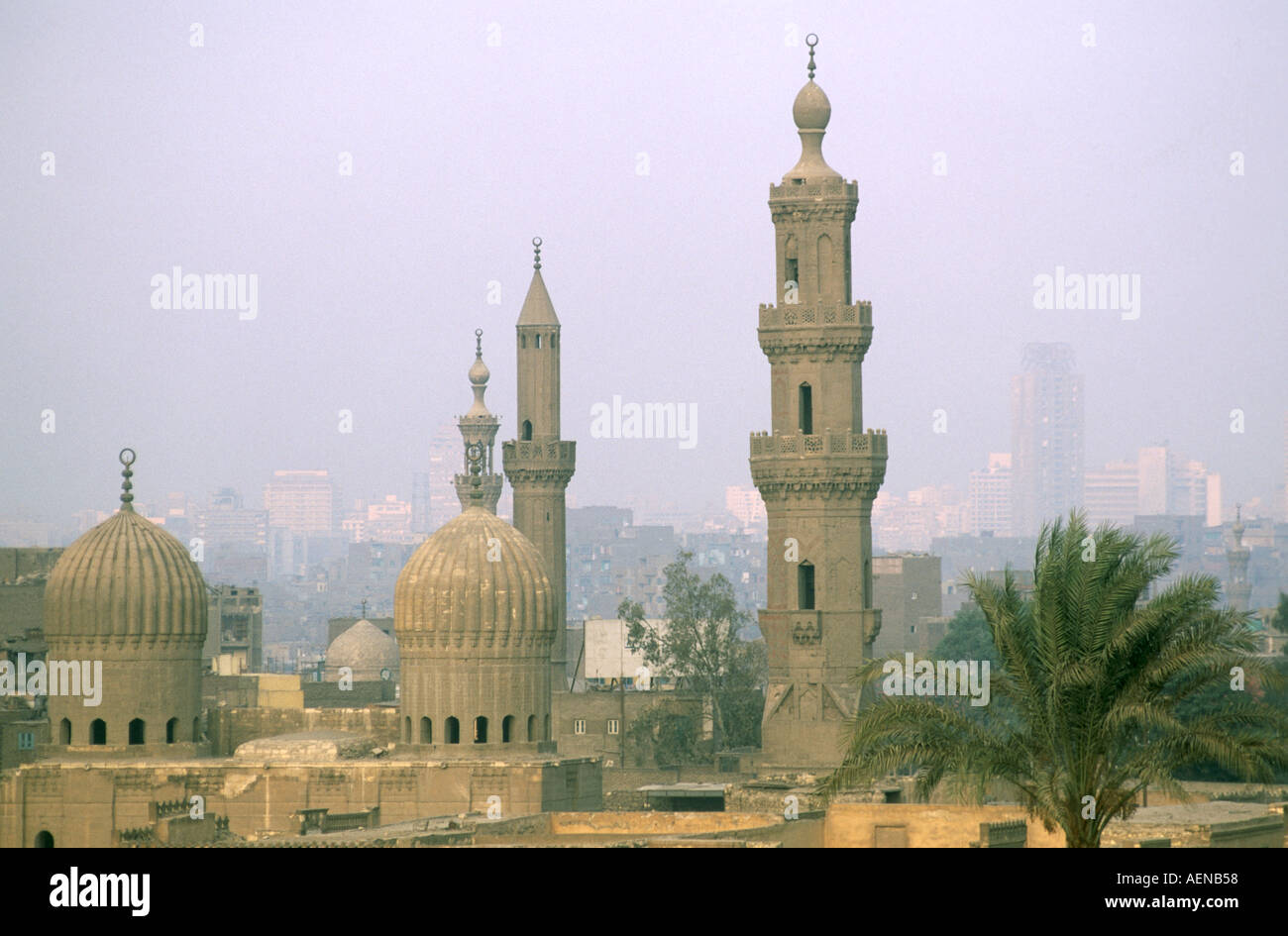 Old mosque in cairo hi-res stock photography and images - Alamy
