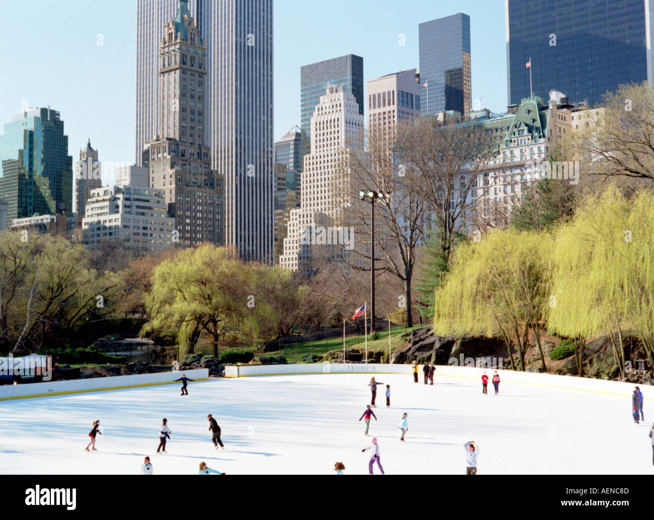 Trump rink in central park hi-res stock photography and images - Alamy