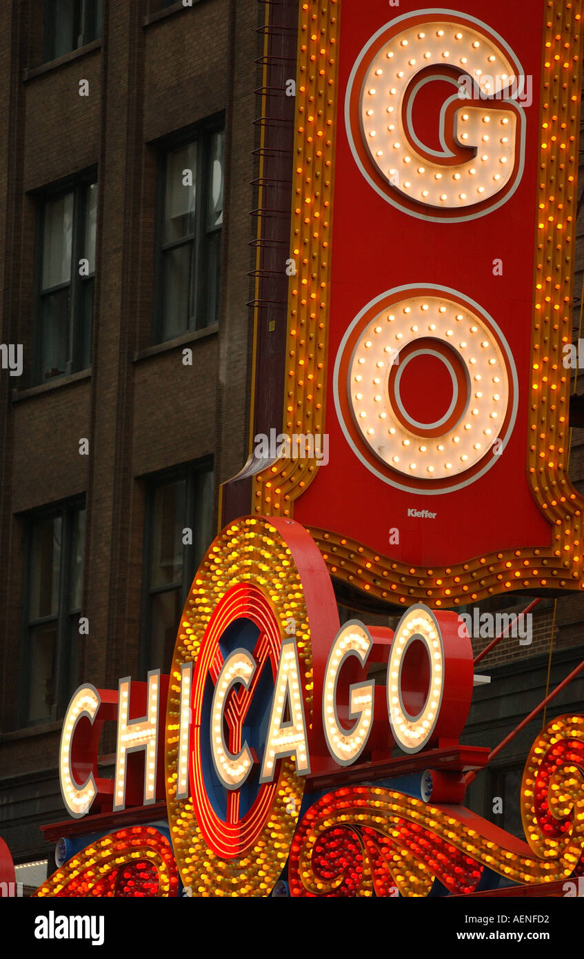Chicago billboard hi-res stock photography and images - Alamy
