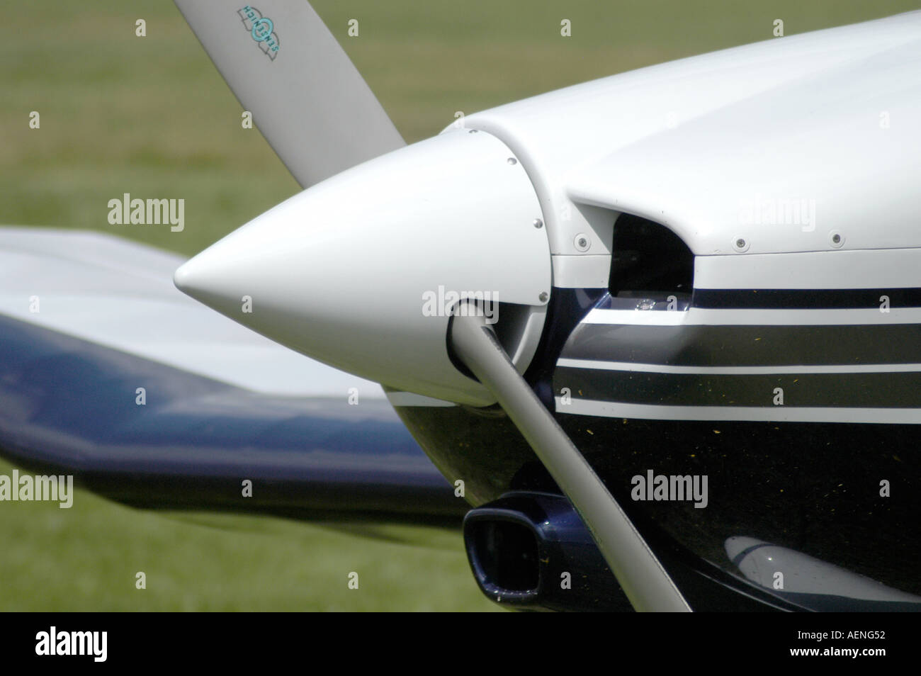 Spinner cone hi-res stock photography and images - Alamy