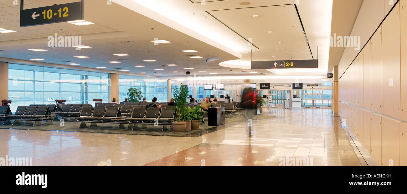 An action shot of the gates at an airport Stock Photo - Alamy