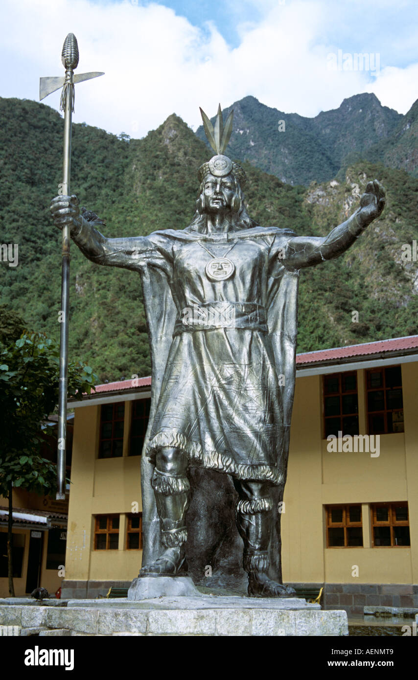Monumento al Gran Pachacutec, Peruvian Inca leader, Fuente Inca, main ...