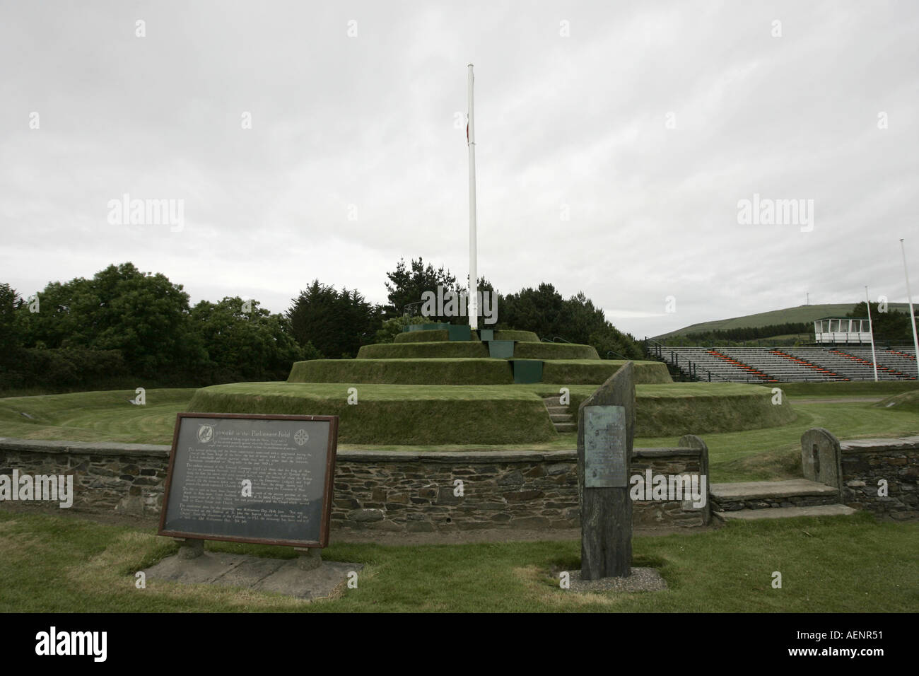 Tynwald hill manx parliament st hi-res stock photography and images - Alamy
