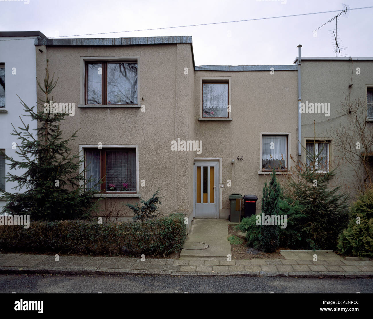 Walter gropius torten estate dessau hi-res stock photography and images ...