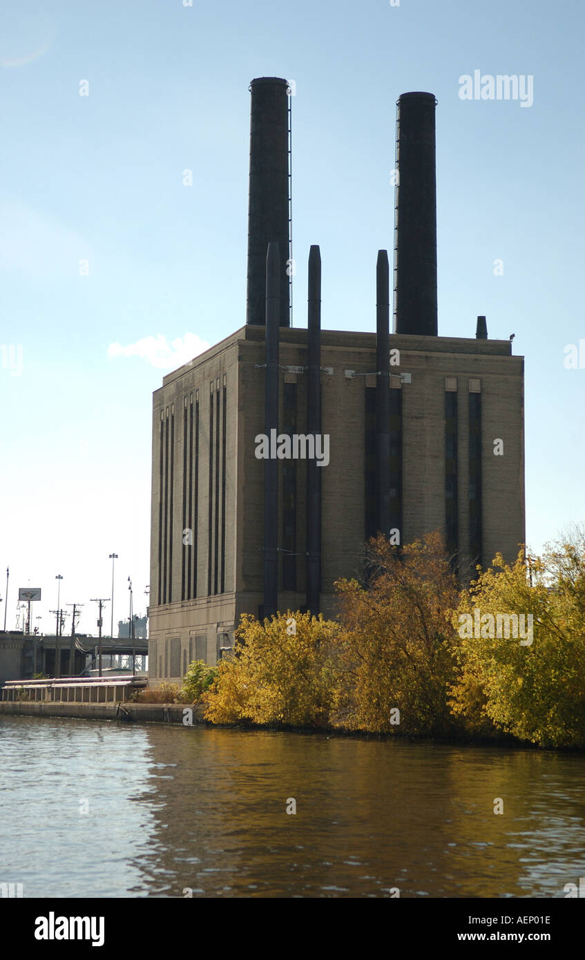 Chicago factory building hi-res stock photography and images - Alamy