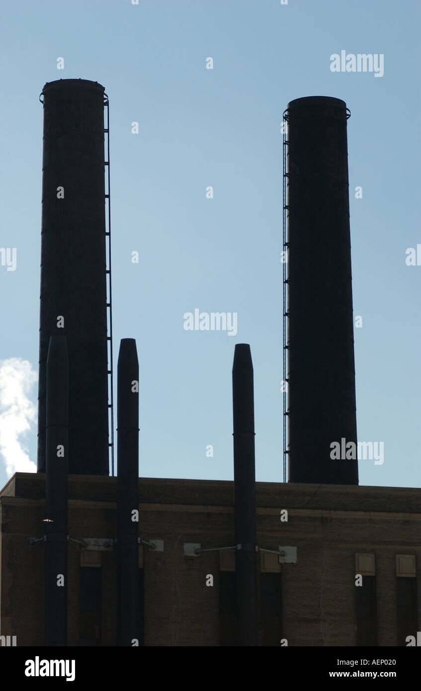 Chicago factory building hi-res stock photography and images - Alamy