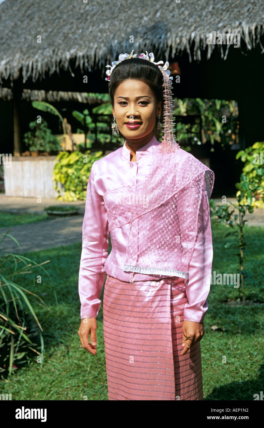 Nakorn pathom hi-res stock photography and images - Alamy