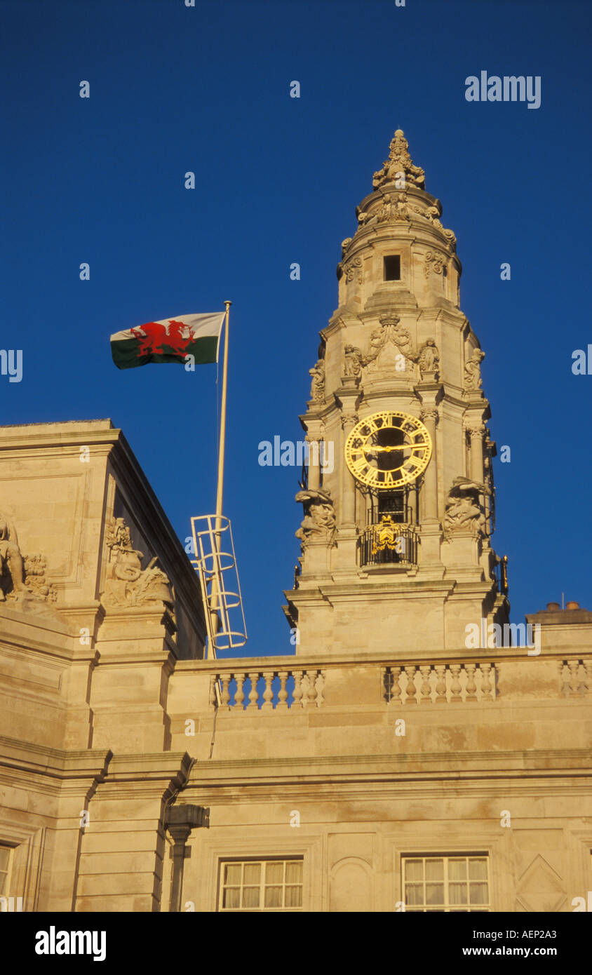 Cardiff county council hall hi-res stock photography and images - Alamy