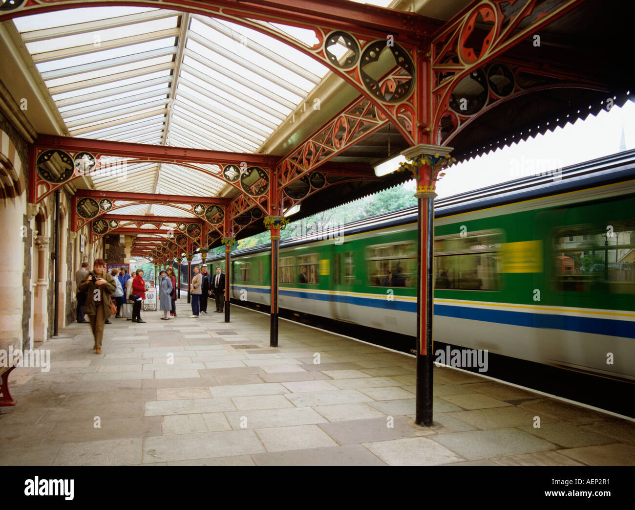 Worcestershire rail travel train leaving Great Malvern Station Stock ...