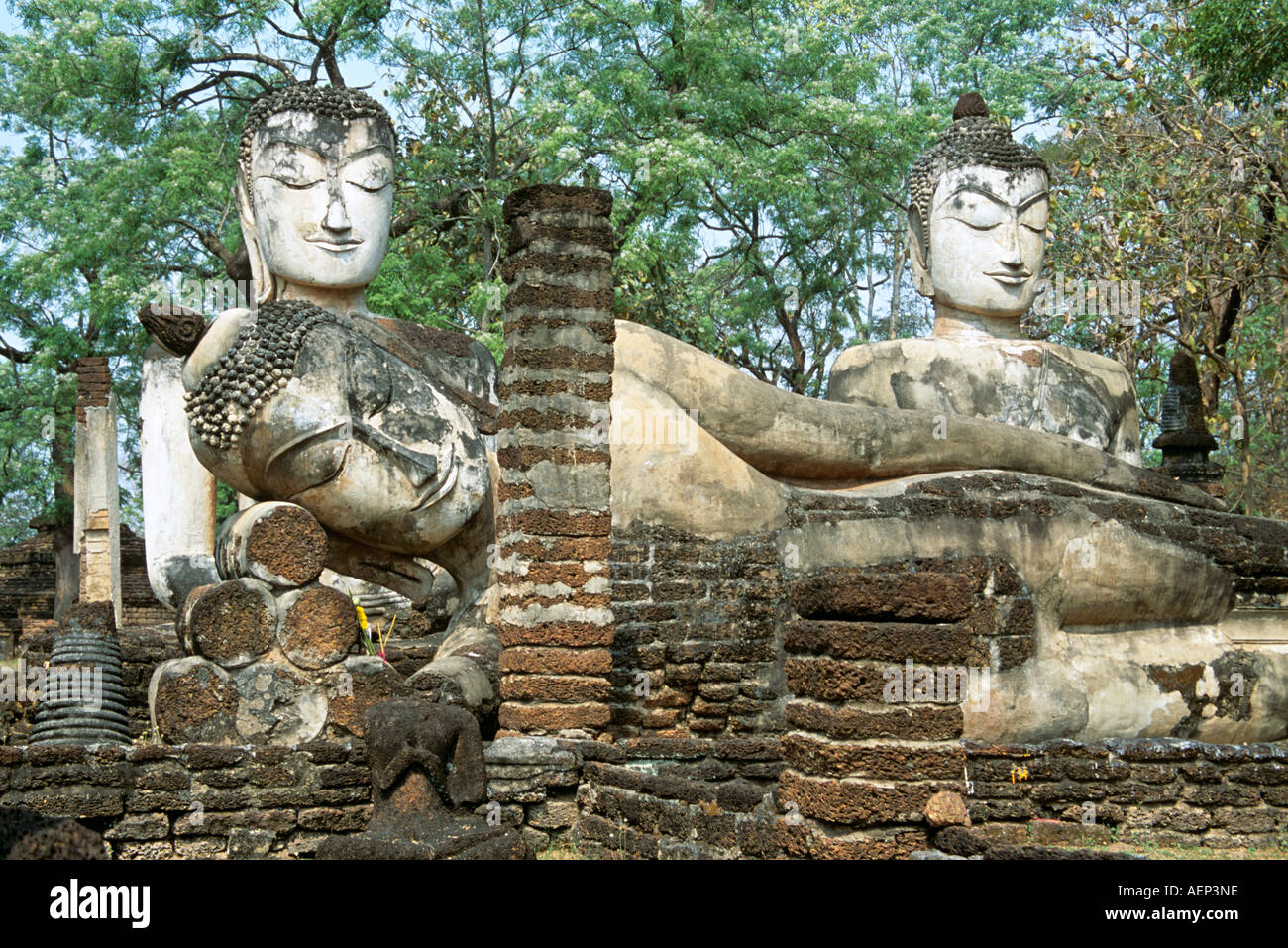 Statues in the Viharn, Wat Phra Kaeo, Kamphaeng Phet Historical Park, Kamphaeng Phet, Thailand ...