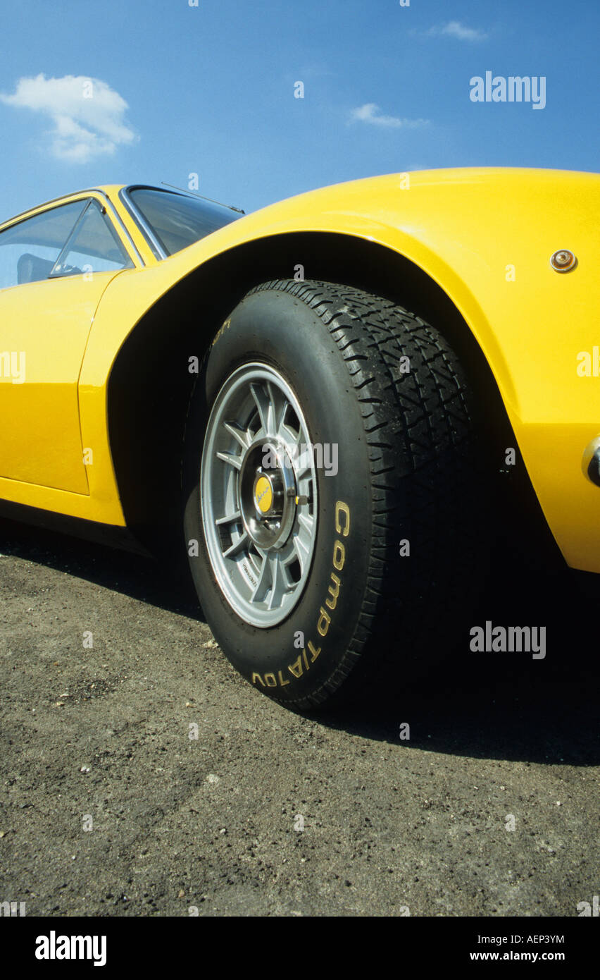 1970s yellow ferrari hi-res stock photography and images - Alamy