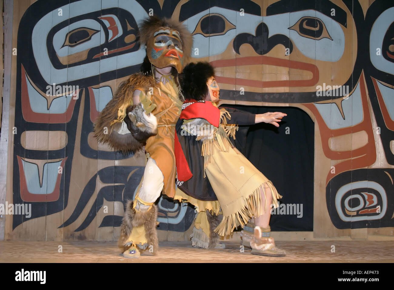 Chilkat dance hi-res stock photography and images - Alamy