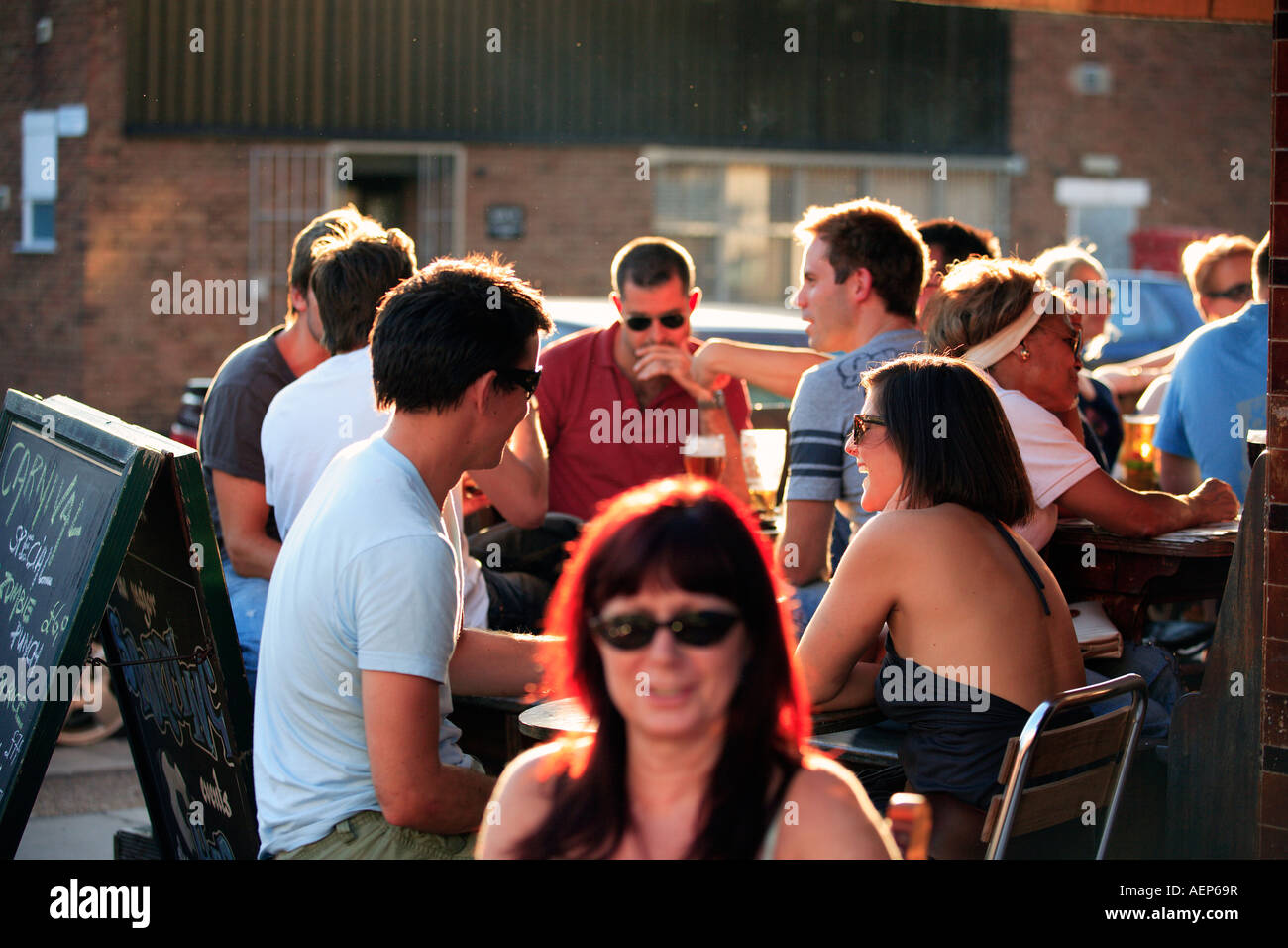 europe great britain west london latimer road a busy pub Stock Photo ...
