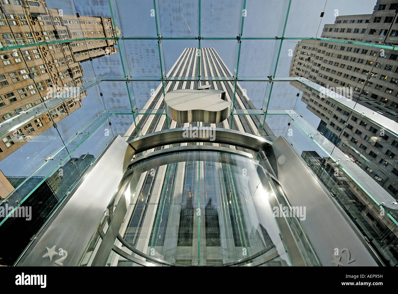 Glass staircase in Apple Store on Fifth Avenue, New York Stock Photo ...