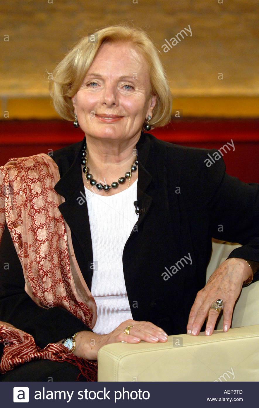 Ruth Maria Kubitschek Stock Photos & Ruth Maria Kubitschek Stock Images ...