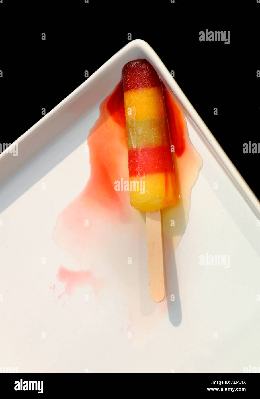 Ice Lolly Melting Stock Photos & Ice Lolly Melting Stock Images - Alamy