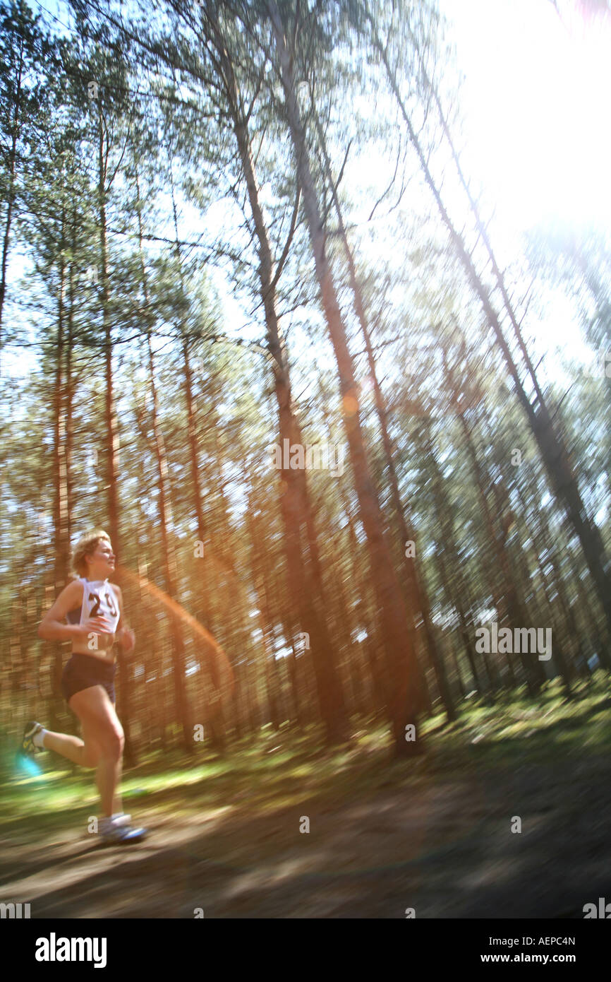 Girl winning cross country race hi-res stock photography and images - Alamy