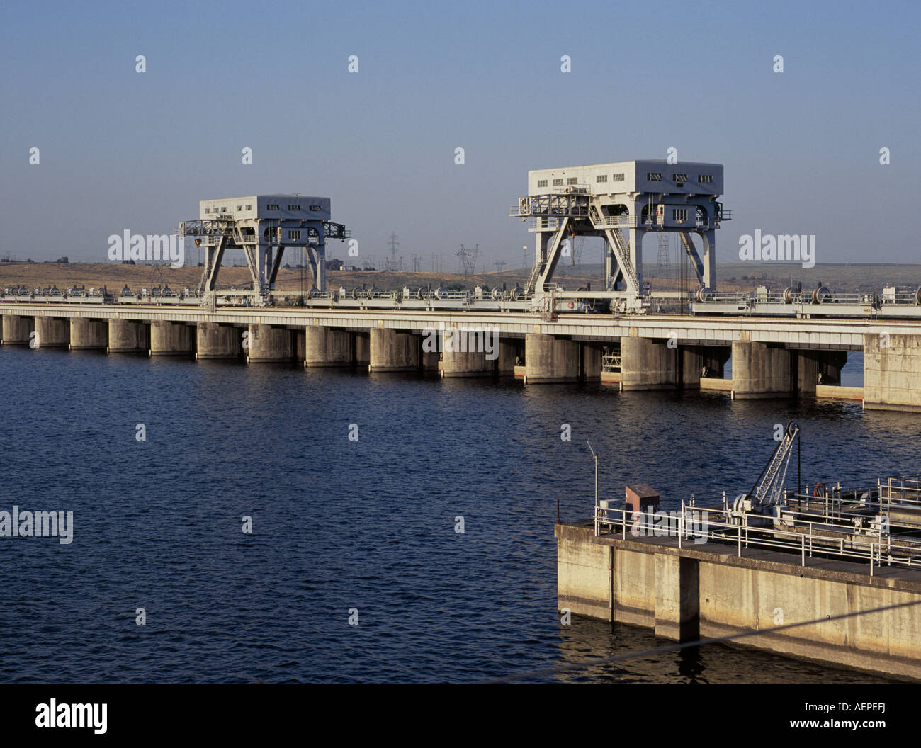 Army crane hi-res stock photography and images - Alamy