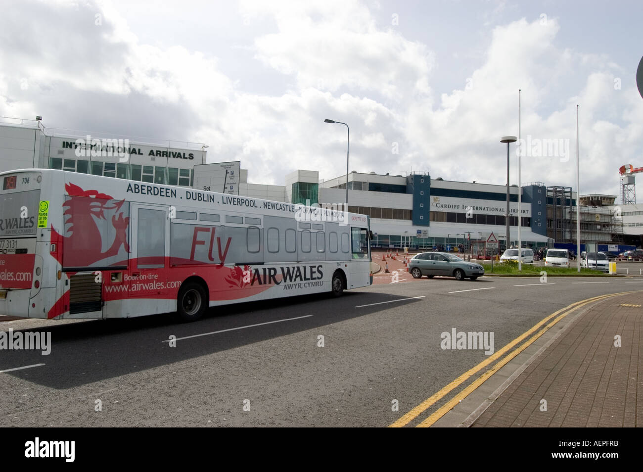 Direct Cardiff Bus Link Cardiff International Airport Rhoose Vale of ...